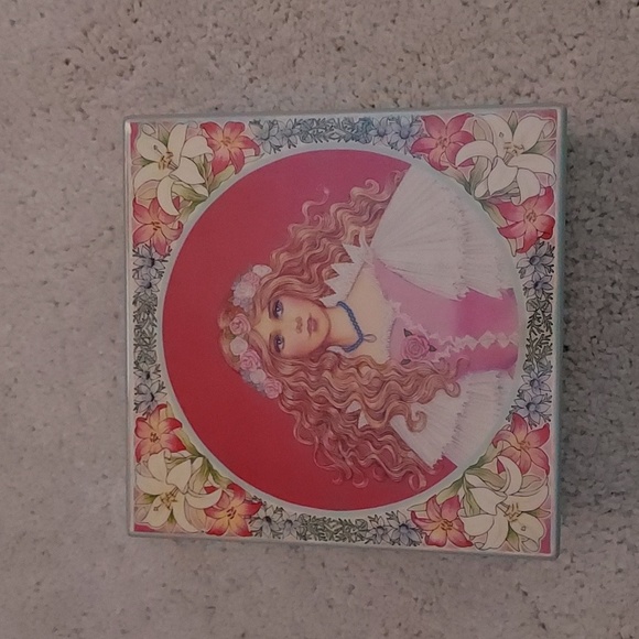 Enesco | Other | Enesco Music Box Size 5x5 | Poshmark